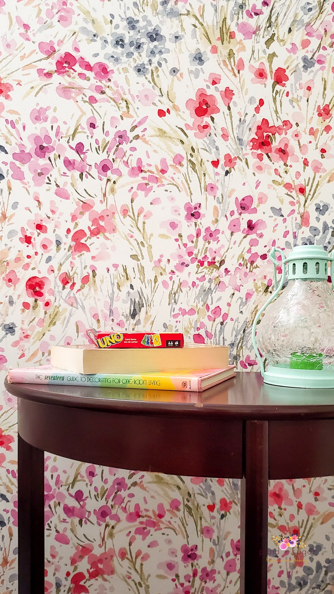 Transforming a Boring Wall with Wallpaper | Photowall Review | Plaid ...